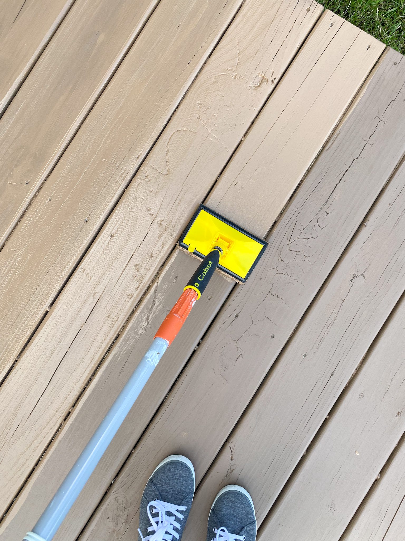 What stain should I use on my deck? And more deck staining tips here ...